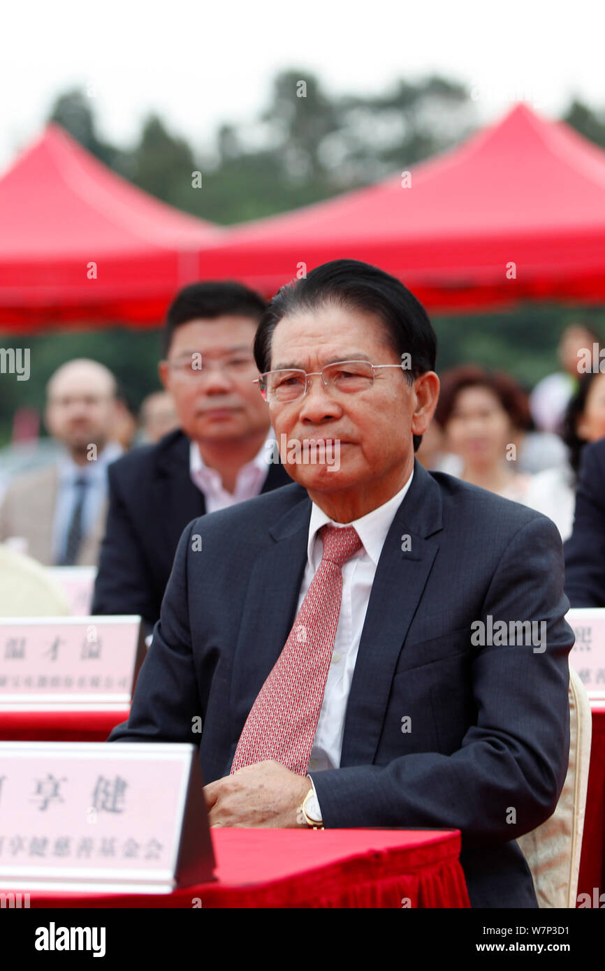 --FILE--He Xiangjian, Chairman and CEO of Midea Group, attends a ...