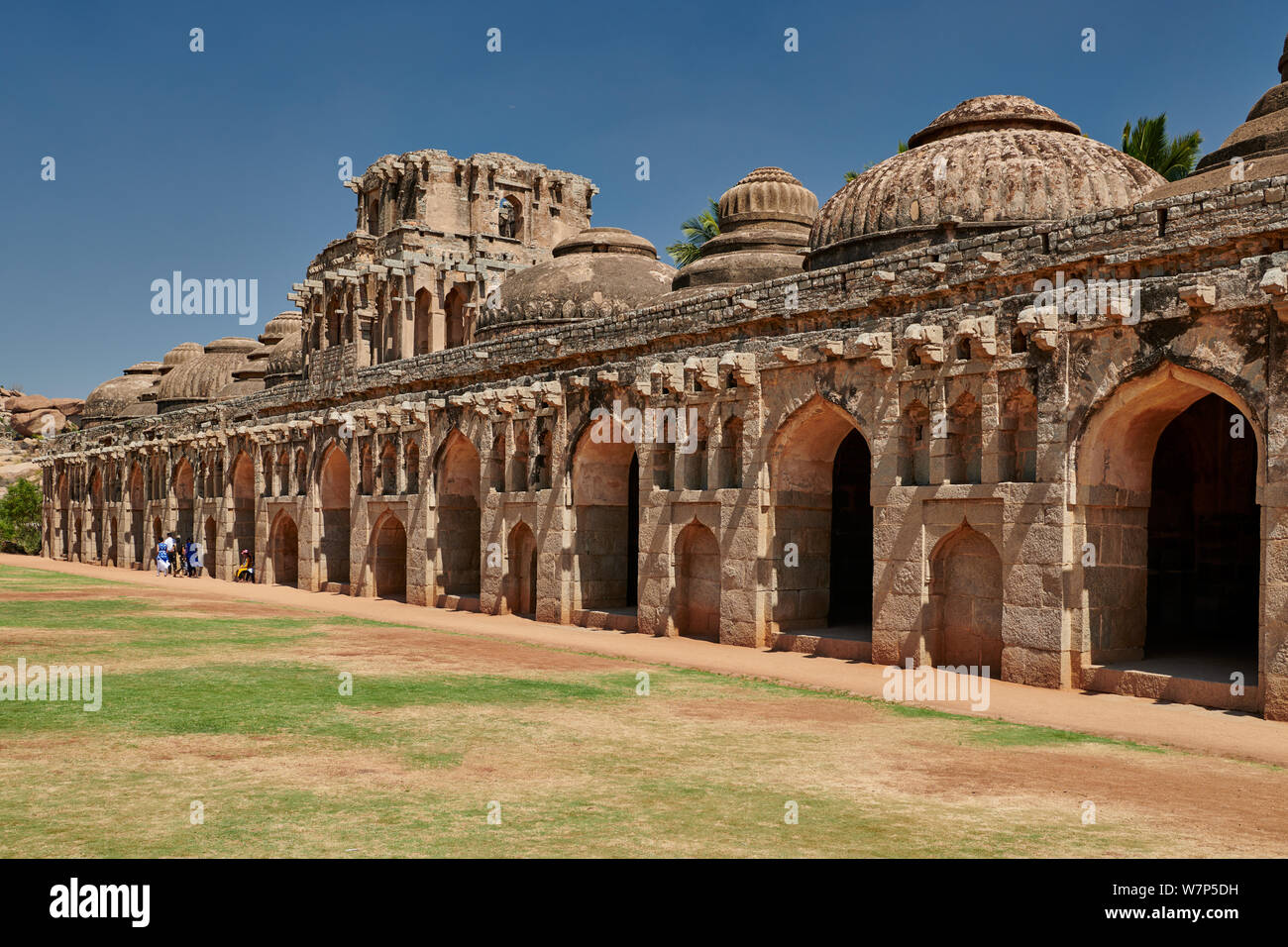 Hampi elephant stables hi-res stock photography and images - Alamy