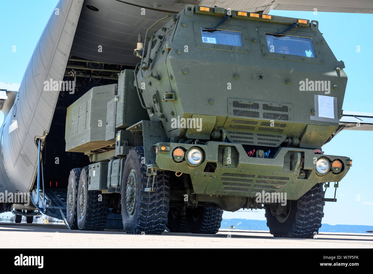 75th field artillery brigade u s army hi-res stock photography and ...