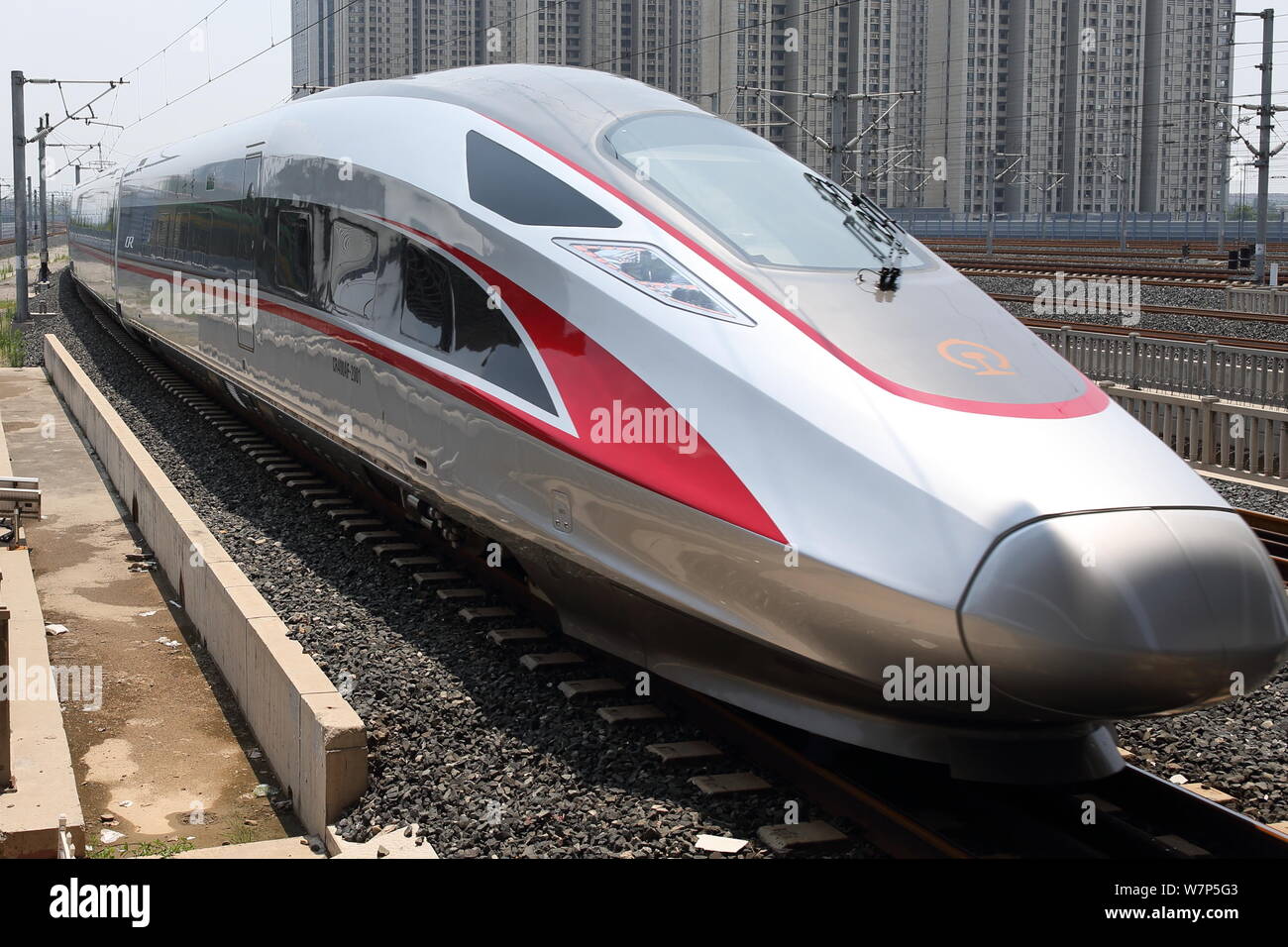A "Fuxing" high speed bullet train on Beijing-Shanghai high speed ...