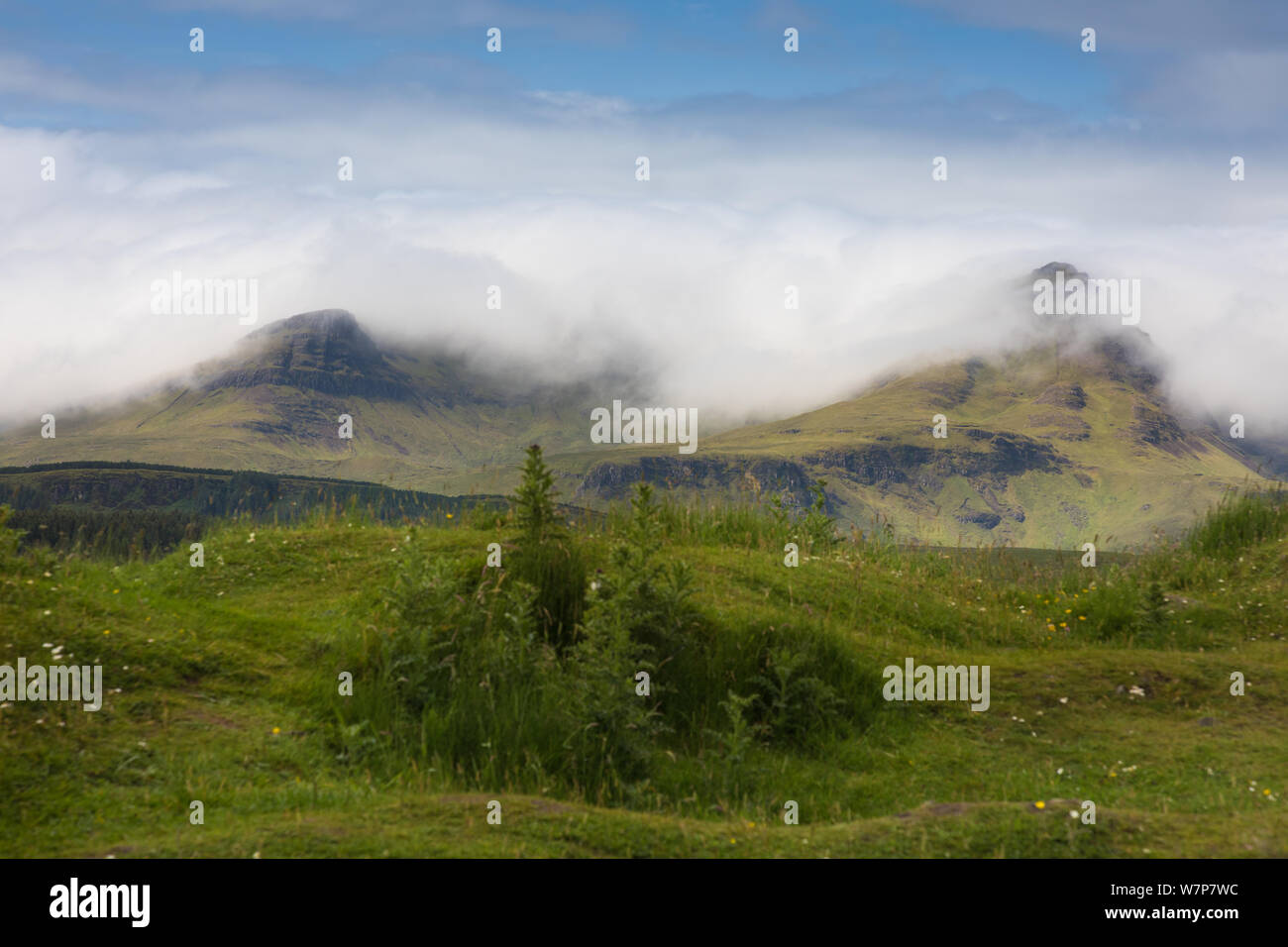 British Countryside Houses High Resolution Stock Photography and Images ...