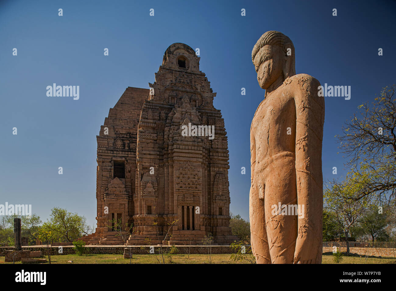 Jain tirthankaras hi-res stock photography and images - Alamy