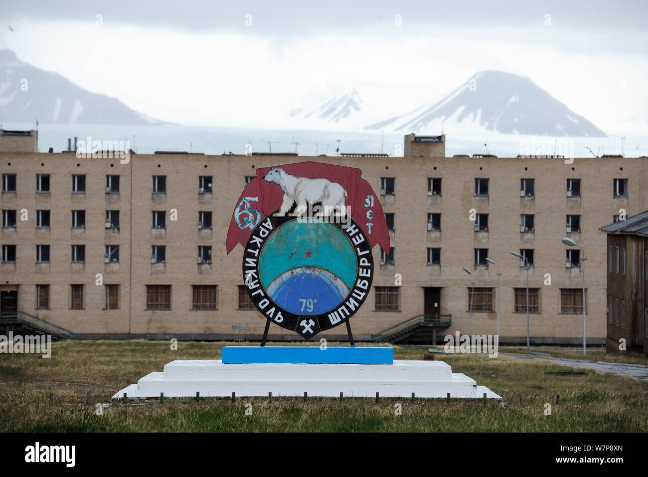Ruins of the Soviet coal mine city Pyramiden, abandoned in 1998 ...