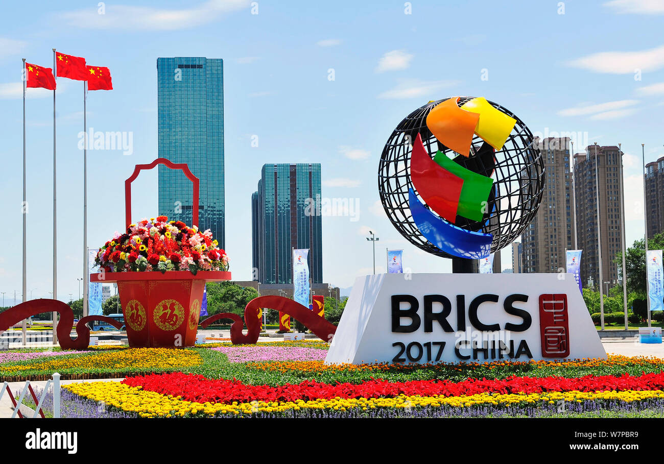 Brics logo hi-res stock photography and images - Alamy