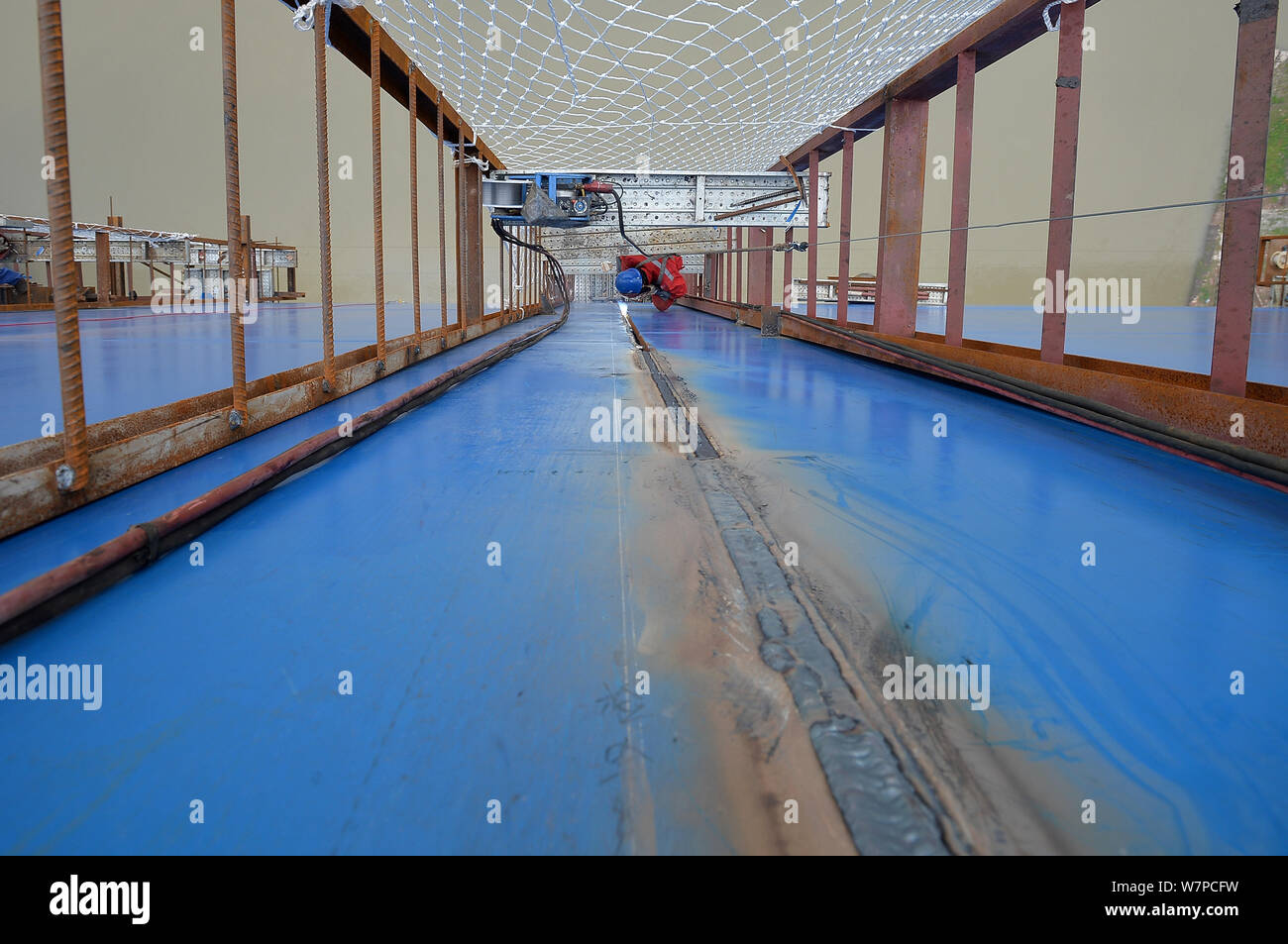 View of the Yibin Jinsha River Railway Bridge, the world's longest road ...