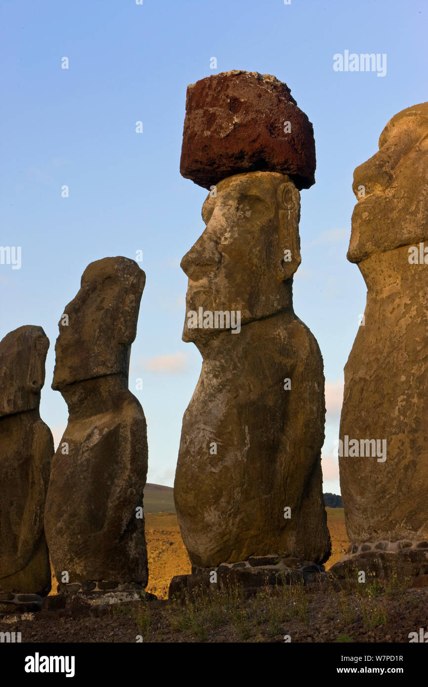 Ahu Tongariki, the largest ahu on the Island, Tongariki is a row of 15 ...
