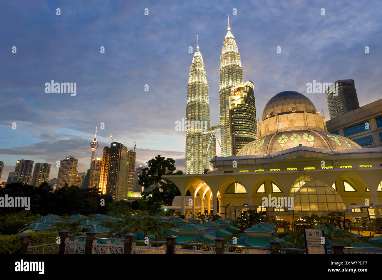 Mosque in the KLCC city park grounds at the base of Petronas Towers at ...