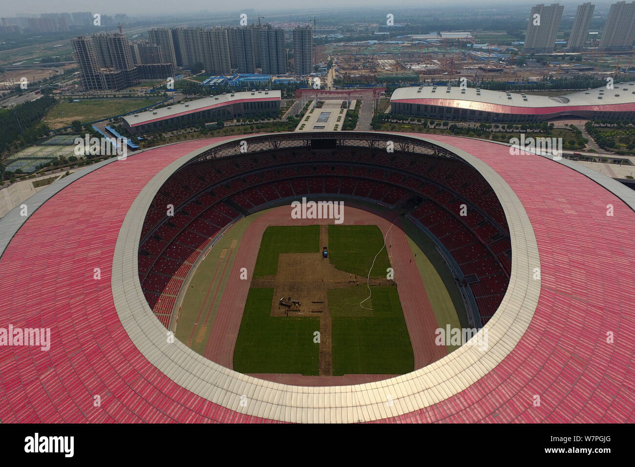 Hong kong stadium hi-res stock photography and images - Alamy
