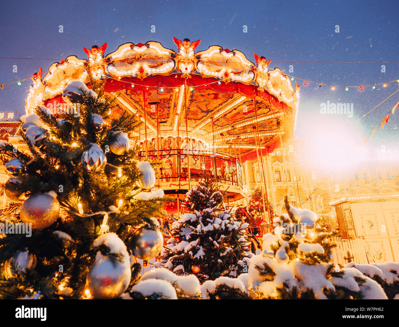 Merry go round russia hi-res stock photography and images - Alamy