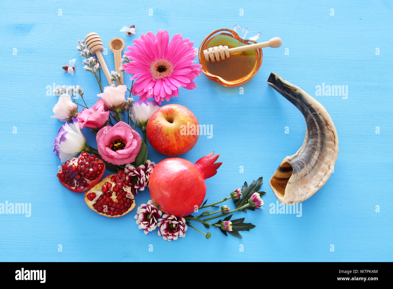 religion image of Rosh hashanah (jewish New Year holiday) concept. Traditional symbols over ...