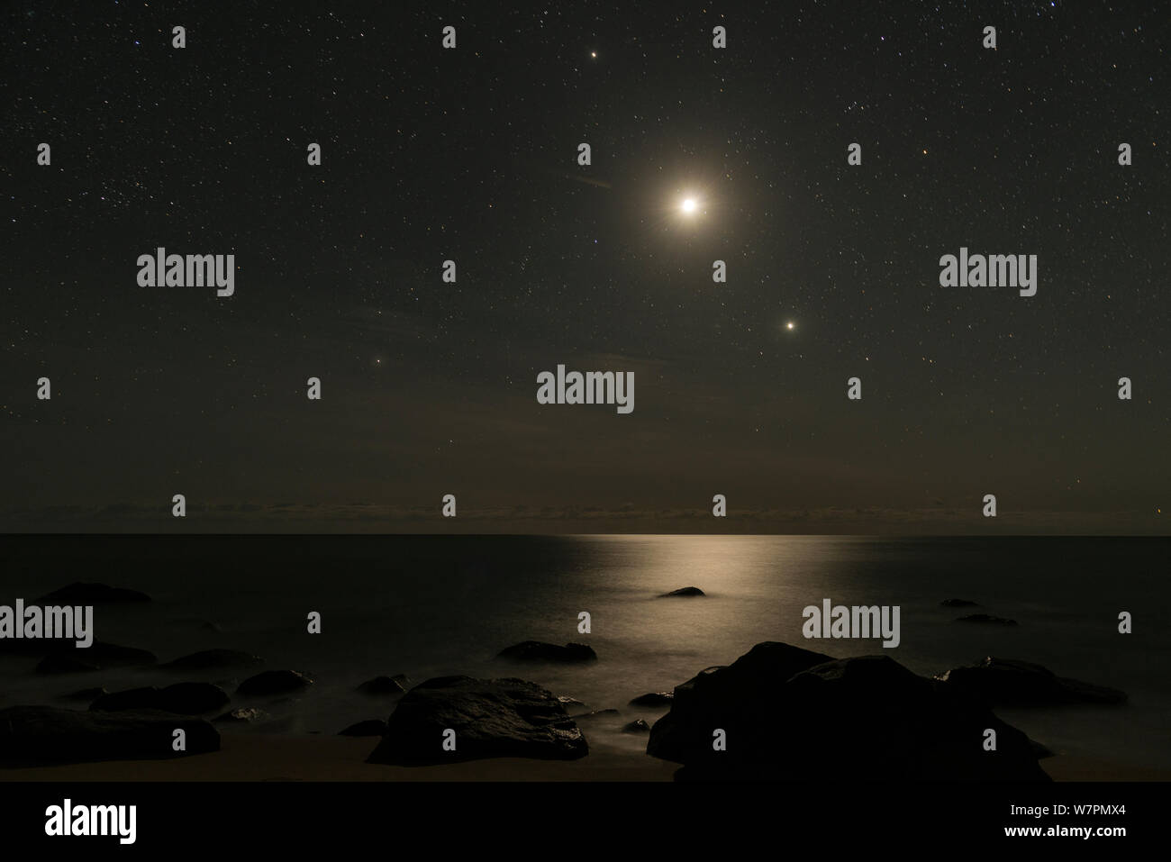 Australia Beach Night Moon High Resolution Stock Photography and Images ...