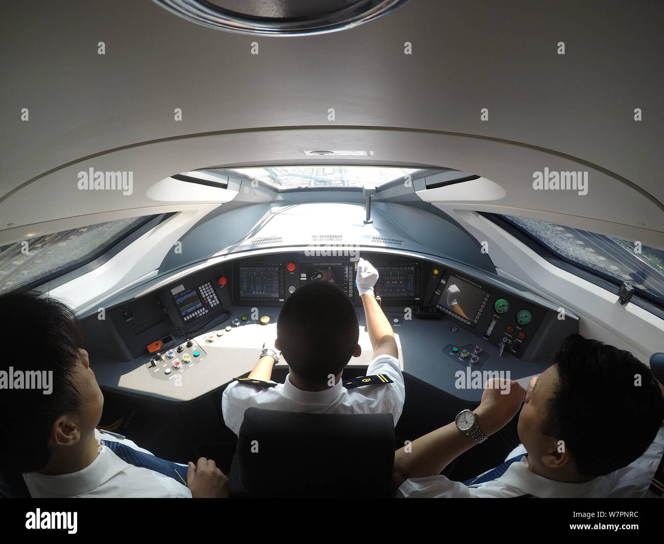 Train cockpit china hi-res stock photography and images - Alamy