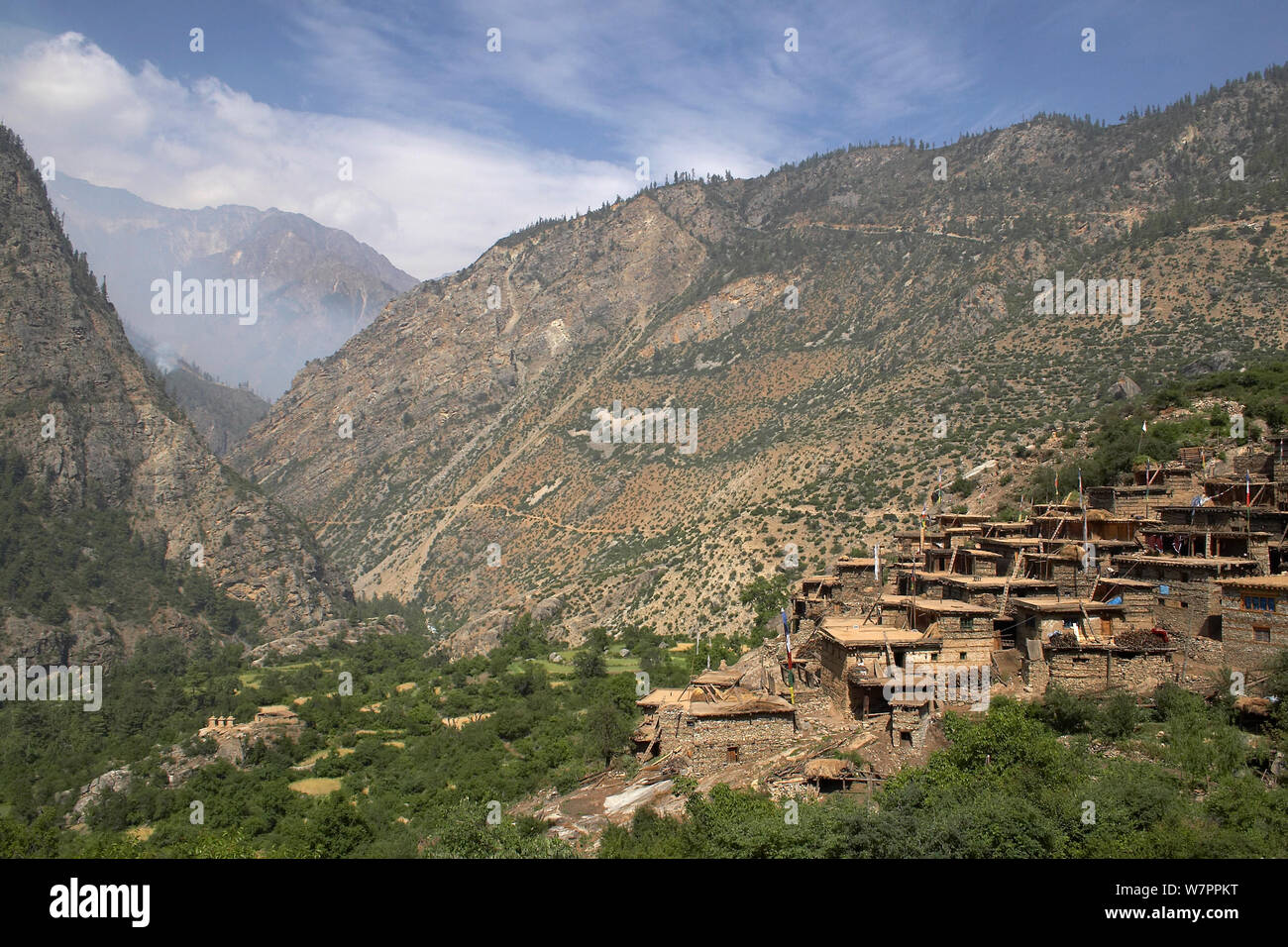Yangar village (9300 ft) on the Karnali River Valley, Humla Region ...