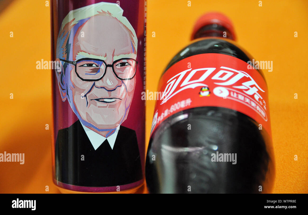 Warren buffett coca cola hi-res stock photography and images - Alamy