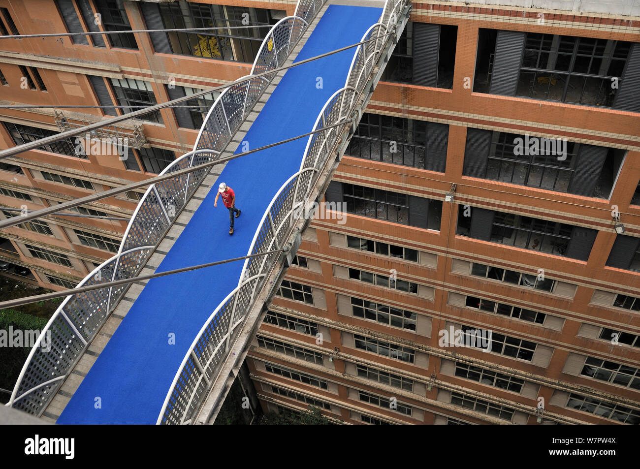 Connecting two buildings High Resolution Stock Photography and Images ...