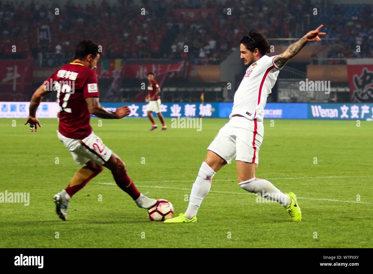 Alexandre pato 2017 hi-res stock photography and images - Alamy