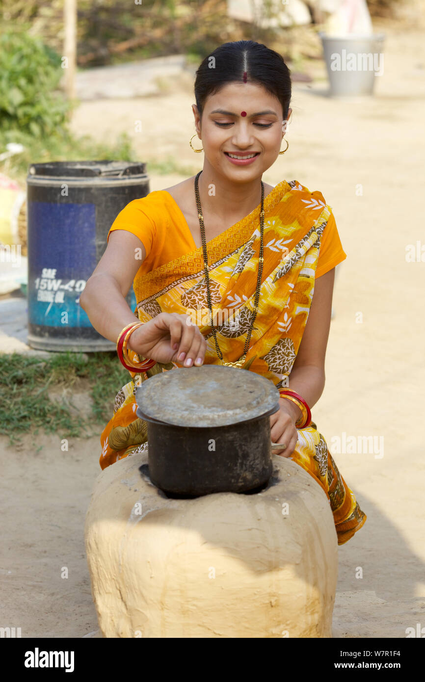 Indian rural woman cooking food hi-res stock photography and images - Alamy