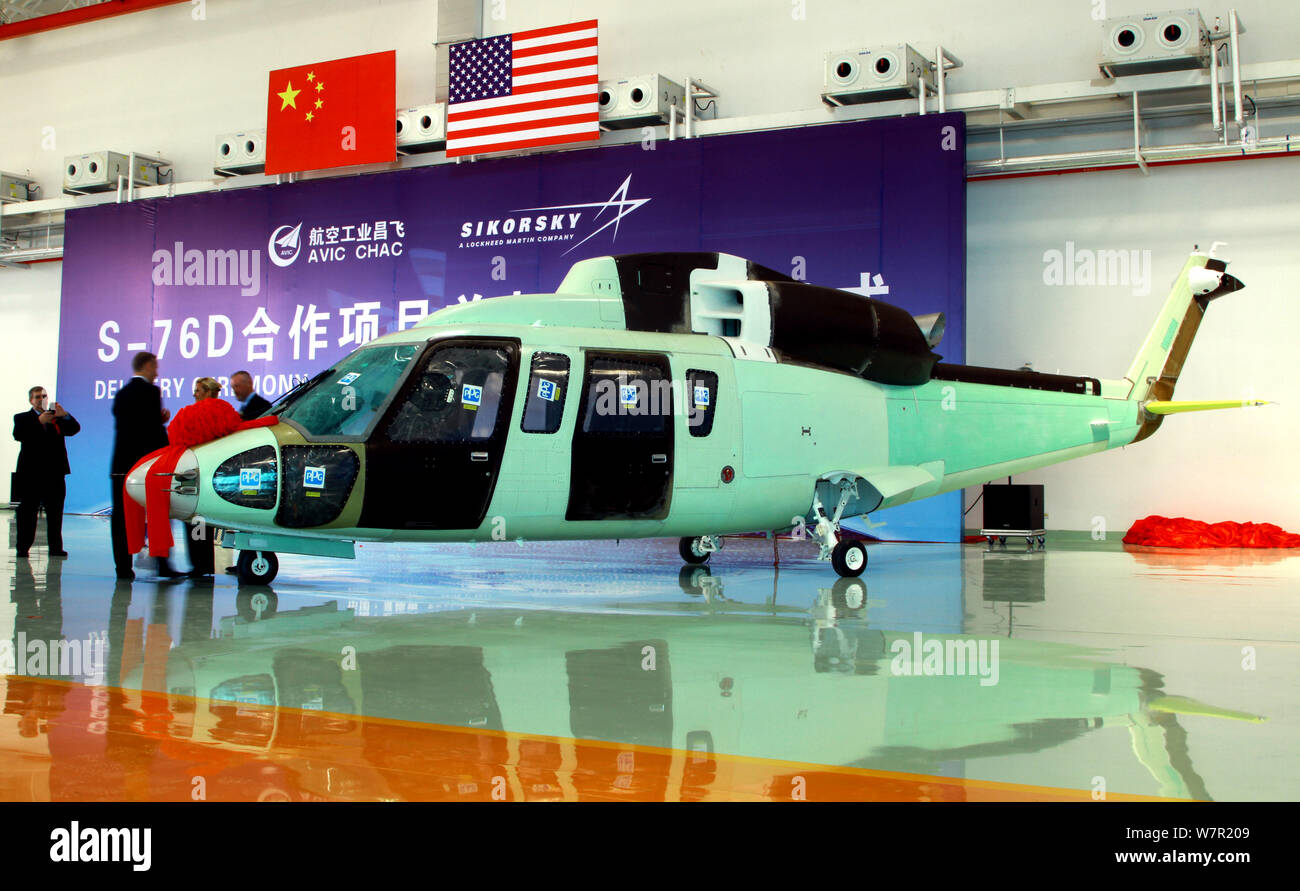 The S-76D helicopter of American aircraft manufacturer Sikorsky ...