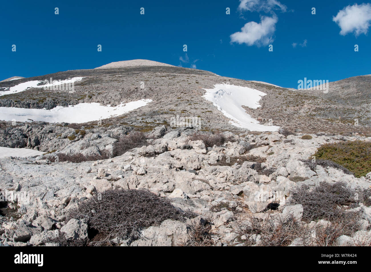 White mountains crete hi-res stock photography and images - Alamy