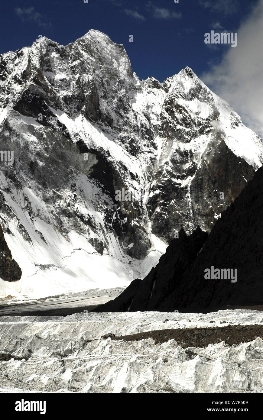 Godwin austen glacier hi-res stock photography and images - Alamy