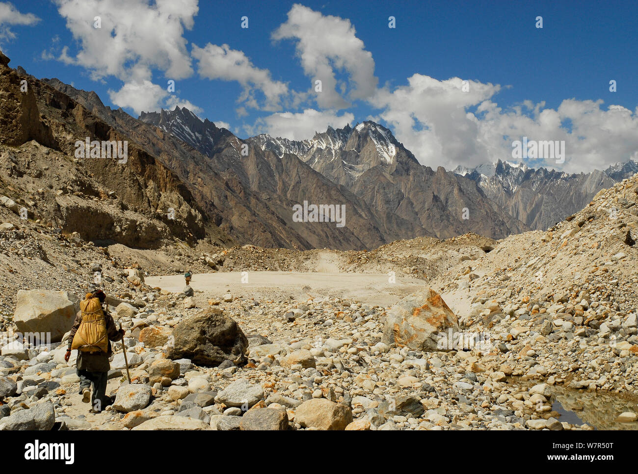 Balti porters on the Baltoro Glacier, Central Karakoram National Park ...