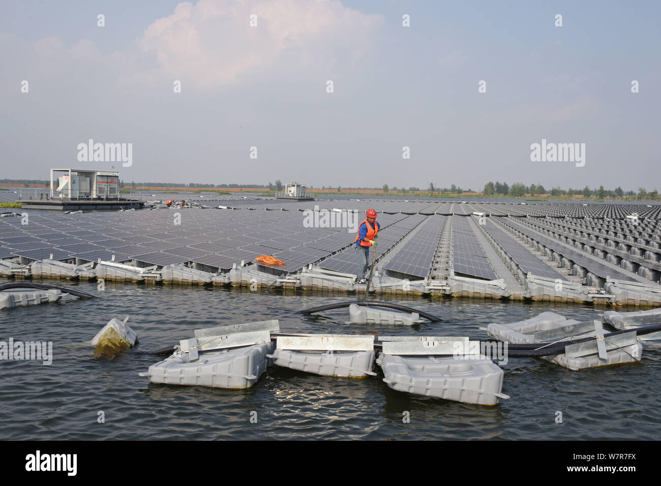 View of solar panels in the world's largest floating solar energy plant ...