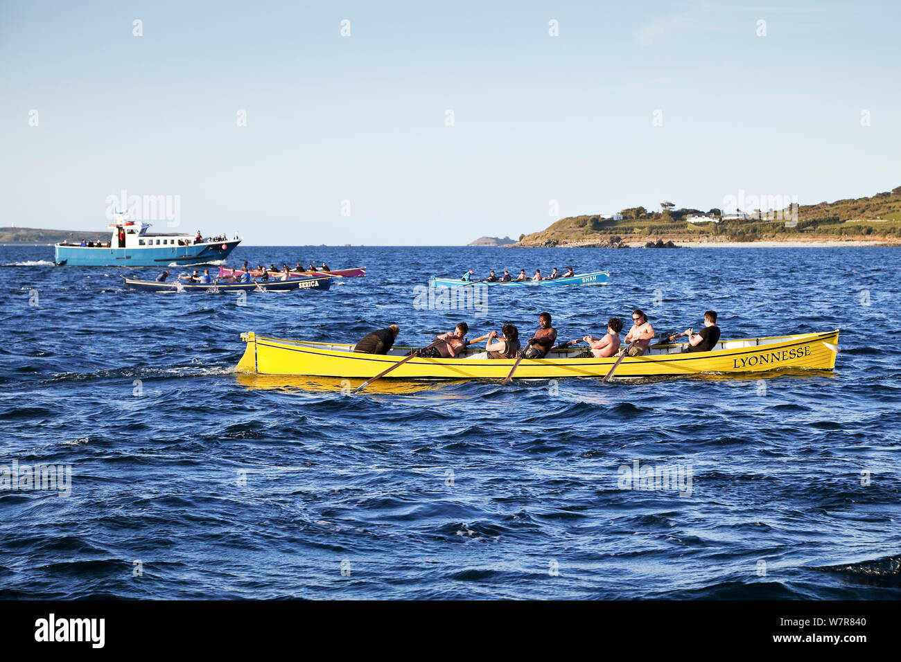 Coastal rowing races hi-res stock photography and images - Alamy