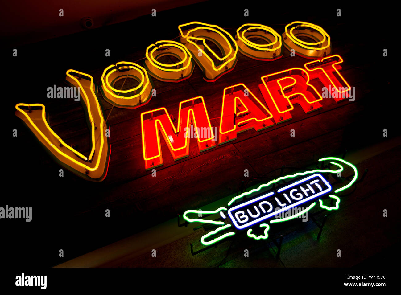Voodoo sign hi-res stock photography and images - Alamy