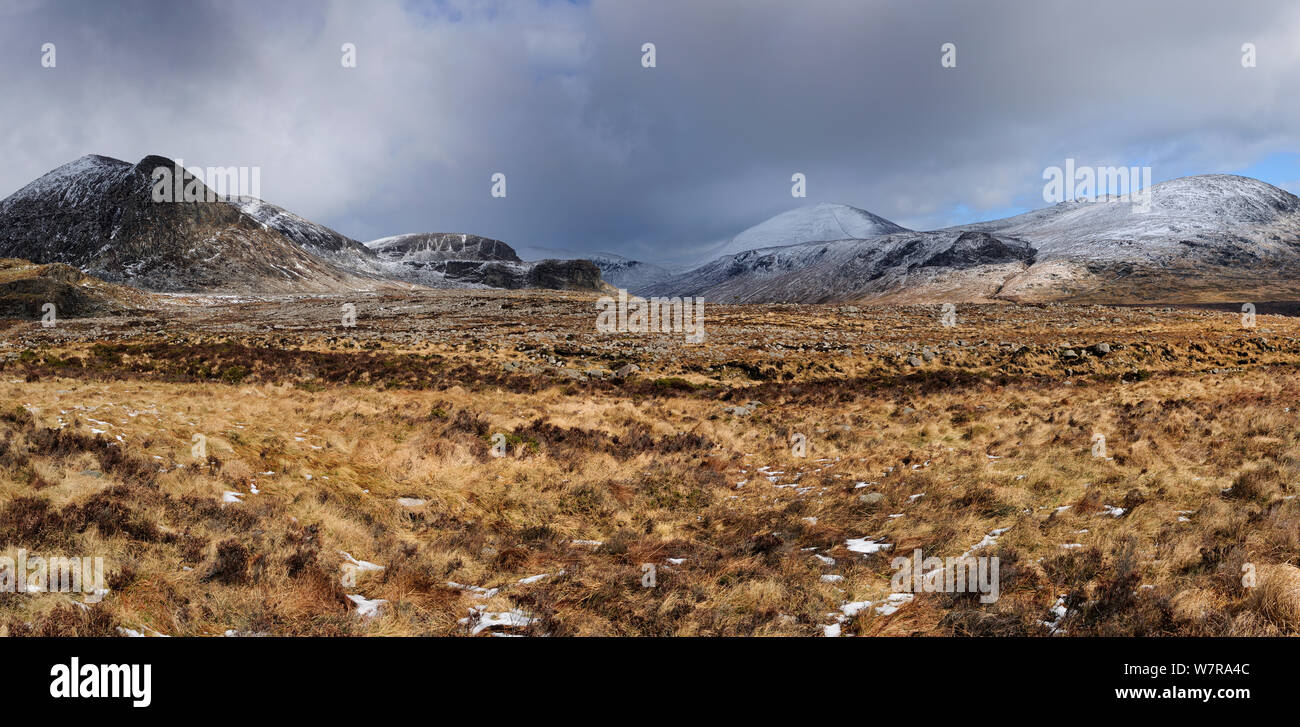 Ulster mountains hi-res stock photography and images - Alamy