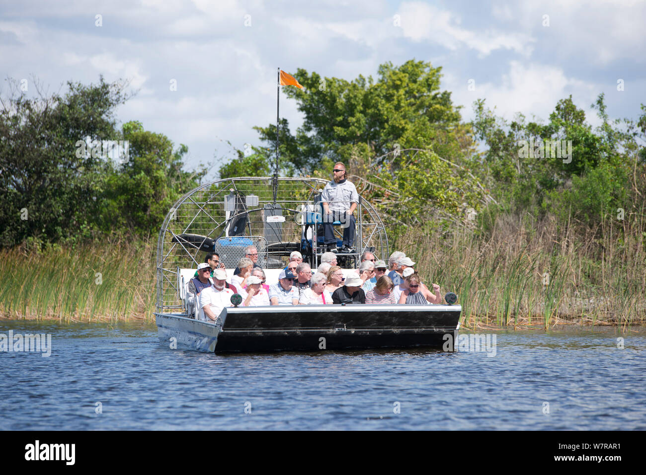 Everglades boat cruise hi-res stock photography and images - Alamy