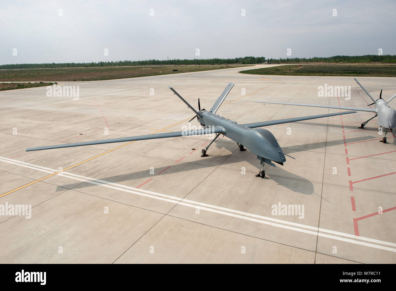 Cai Hong-4 (CH-4) unmanned aerial vehicles (UAVs) developed by designed ...