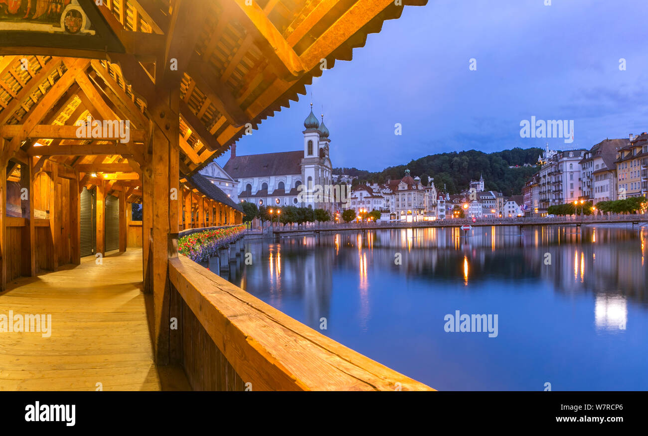 Chapel bridge in lucerne at night hi-res stock photography and images ...