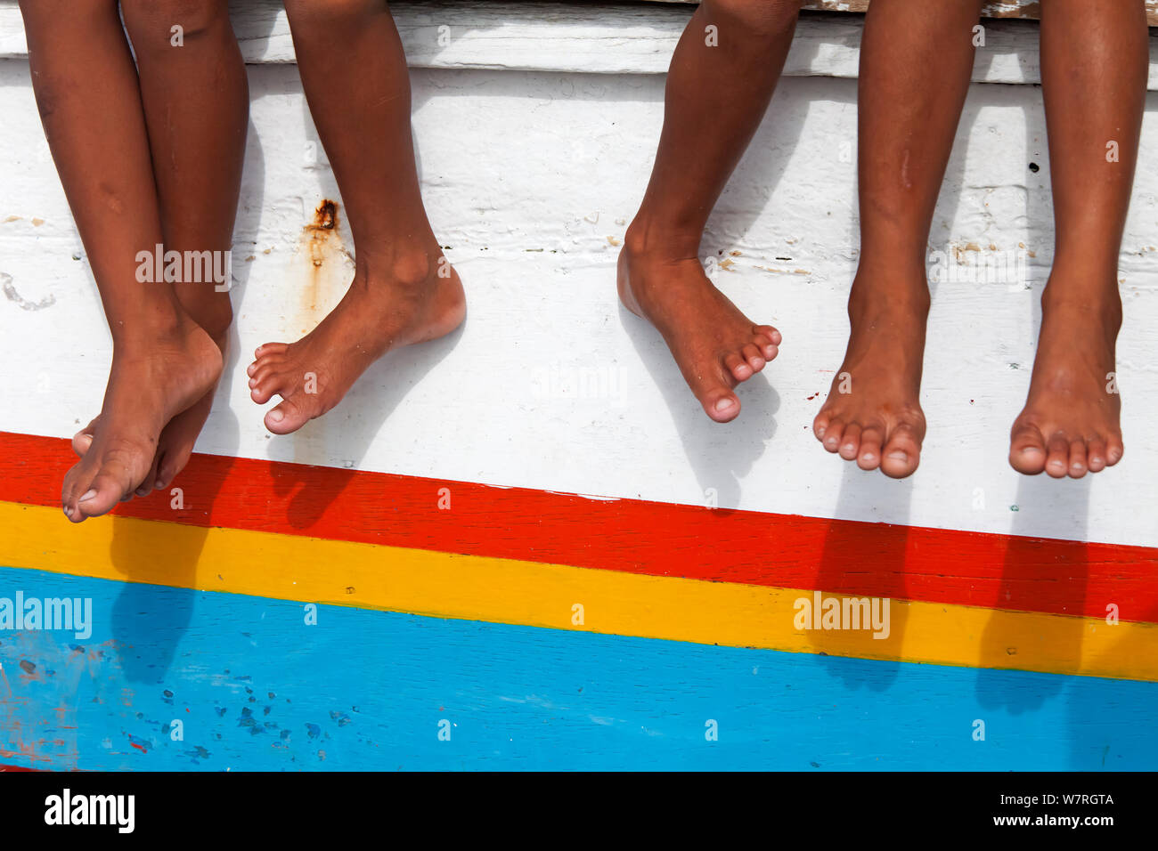 Hanging by feet hi-res stock photography and images - Alamy