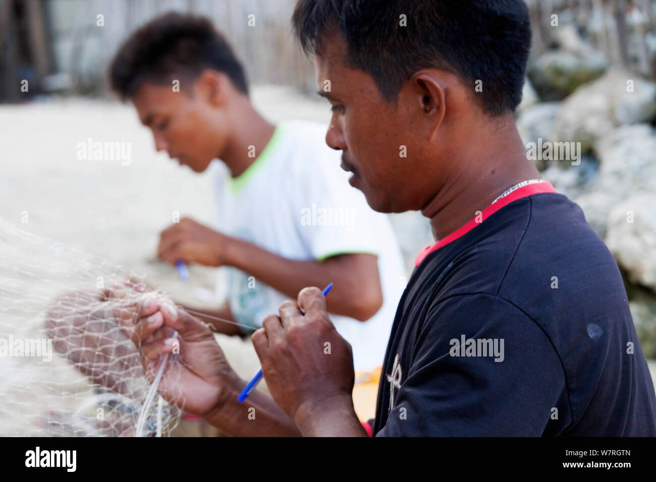 Philippines men hi-res stock photography and images - Alamy