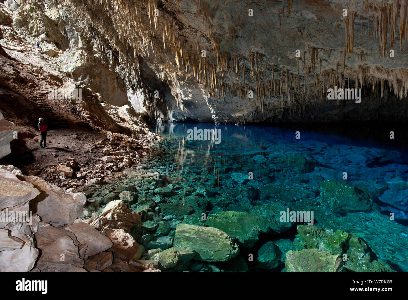 Blue lake cave brazil hi-res stock photography and images - Alamy