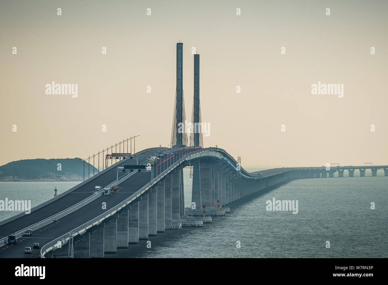 View of world's longest cross-sea bridge, the Hong Kong-Zhuhai-Macao ...