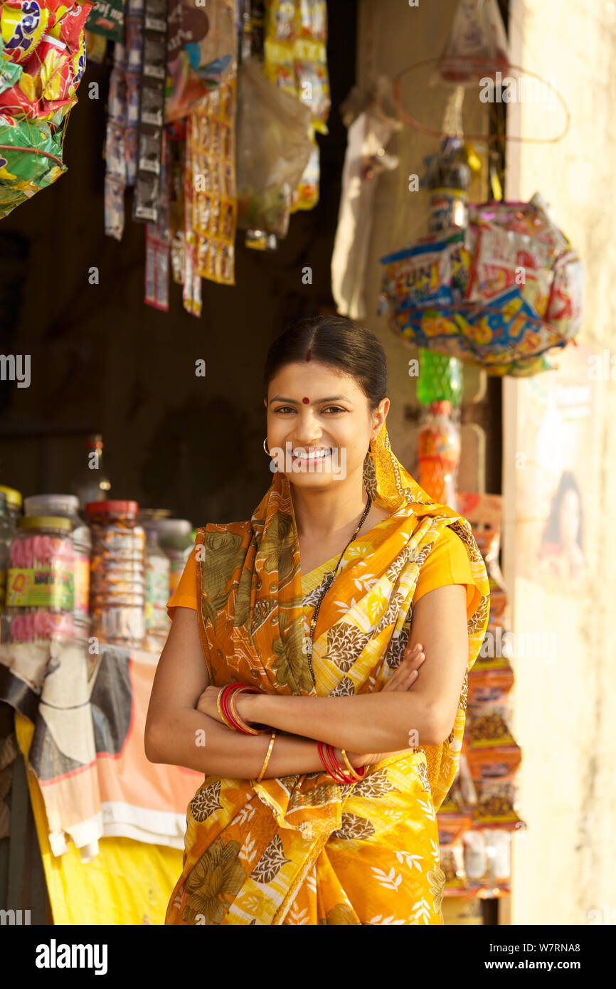 Kirana shop hi-res stock photography and images - Alamy