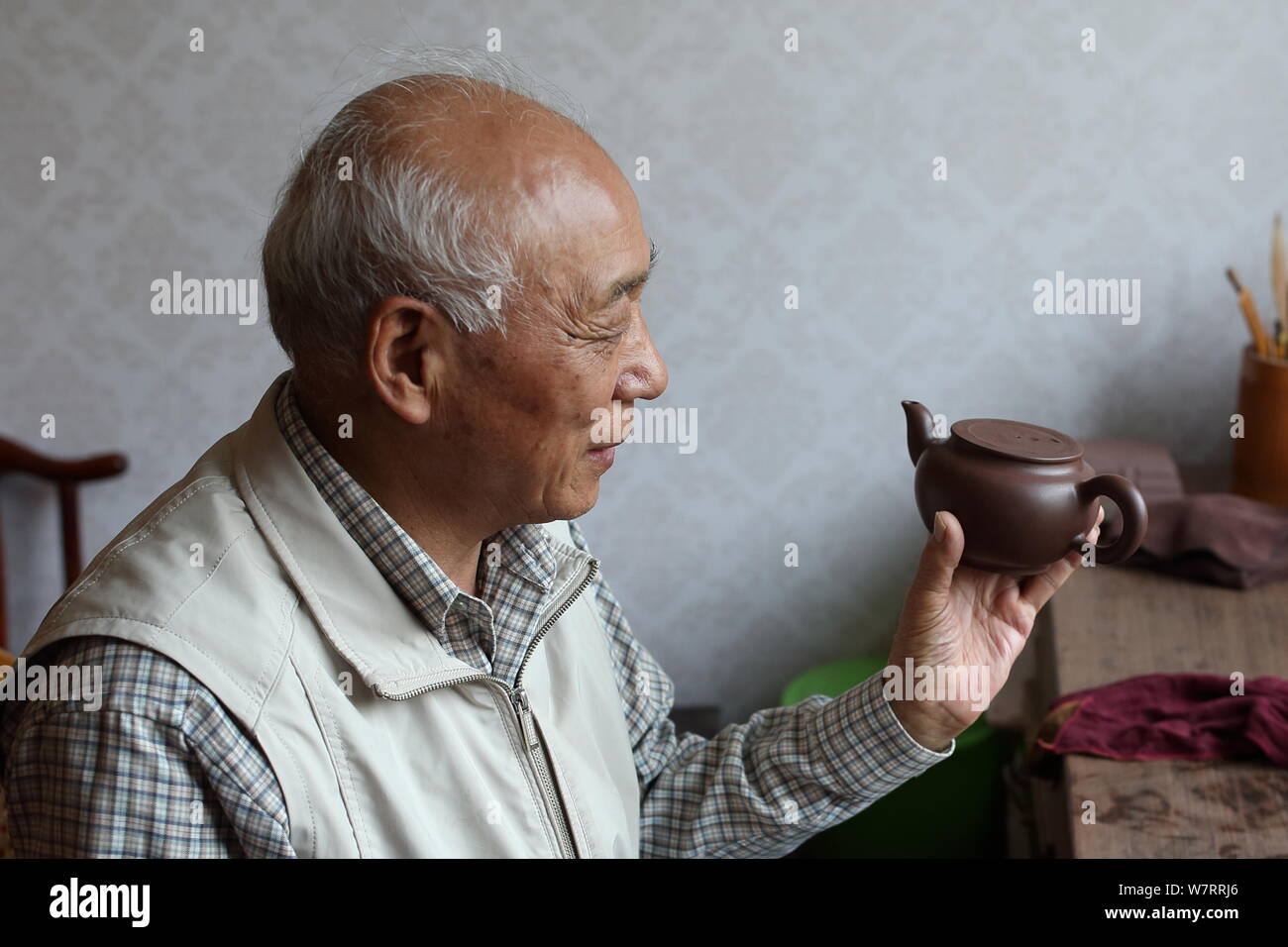 Wu yaping hi-res stock photography and images - Alamy