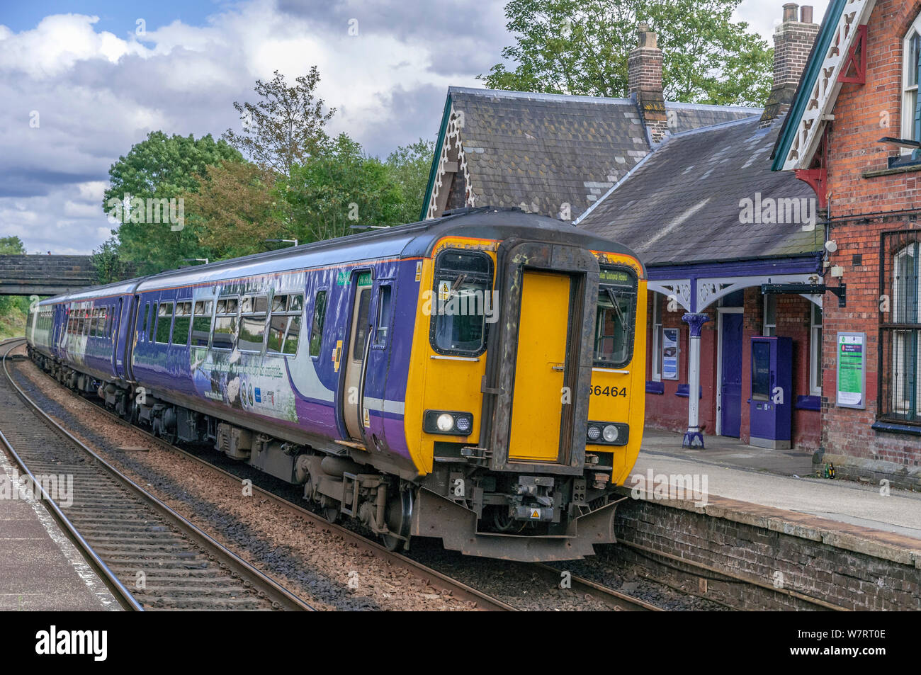 Class 156 Super Sprinter at Sankey station Stock Photo - Alamy