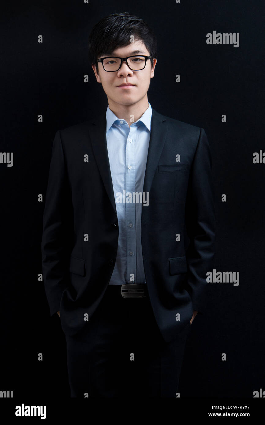 Alphago chess hi-res stock photography and images - Alamy