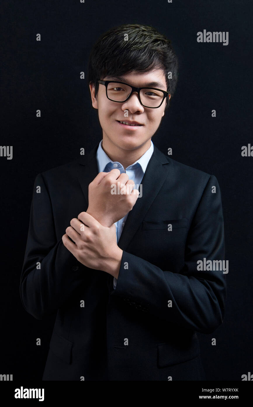 --FILE--Chinese Go player Ke Jie poses during an interview in Beijing ...