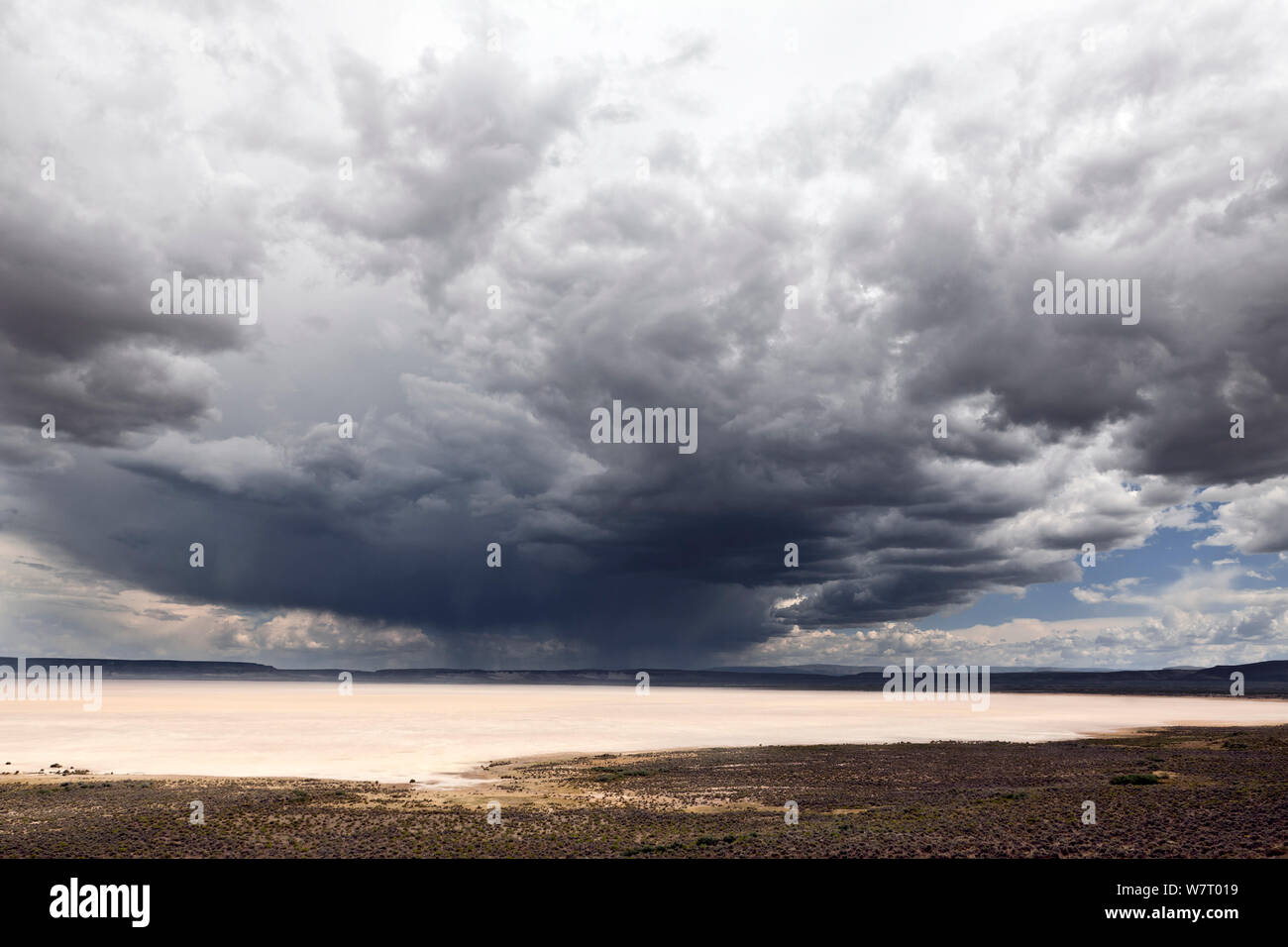 Alvord desert hi-res stock photography and images - Alamy