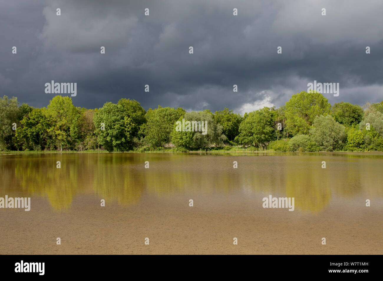 Bad weather water flood flooding disaster hi-res stock photography and ...