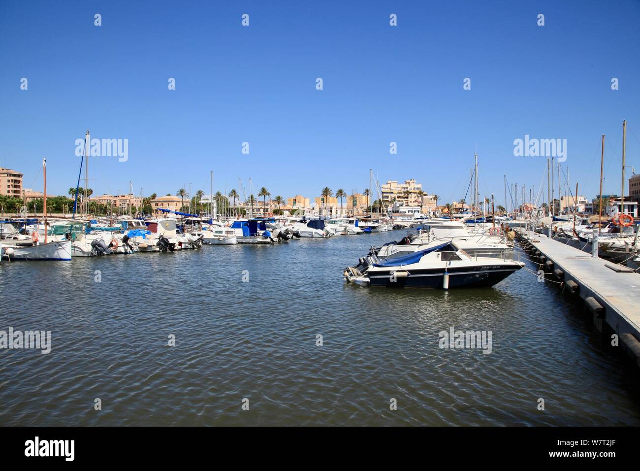 Portixol hotel and boats hi-res stock photography and images - Alamy