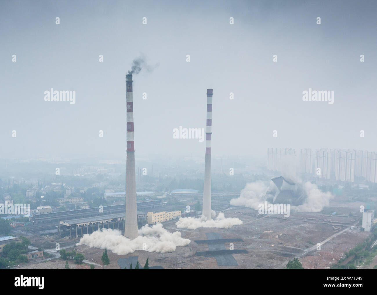 2 Two Tall Chimneys High Resolution Stock Photography and Images - Alamy