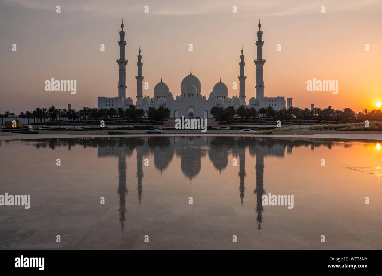 Arabic Calligraphy Mosque High Resolution Stock Photography and Images ...