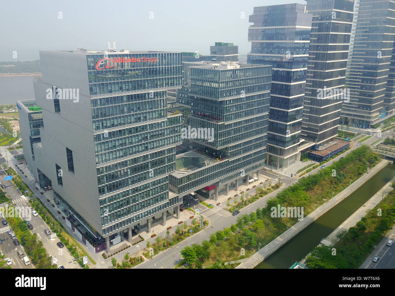Tencent shenzhen office hi-res stock photography and images - Alamy
