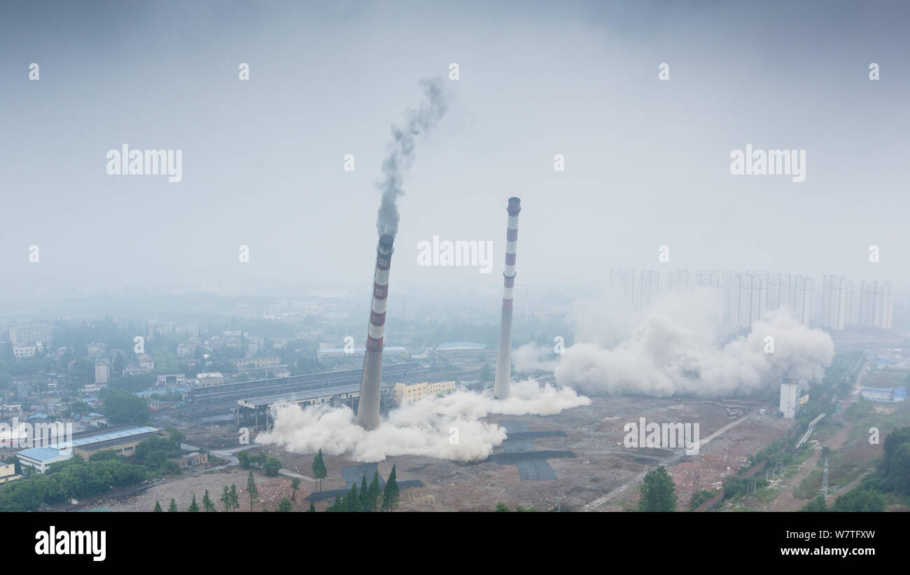 Cooling tower explosion hi-res stock photography and images - Alamy