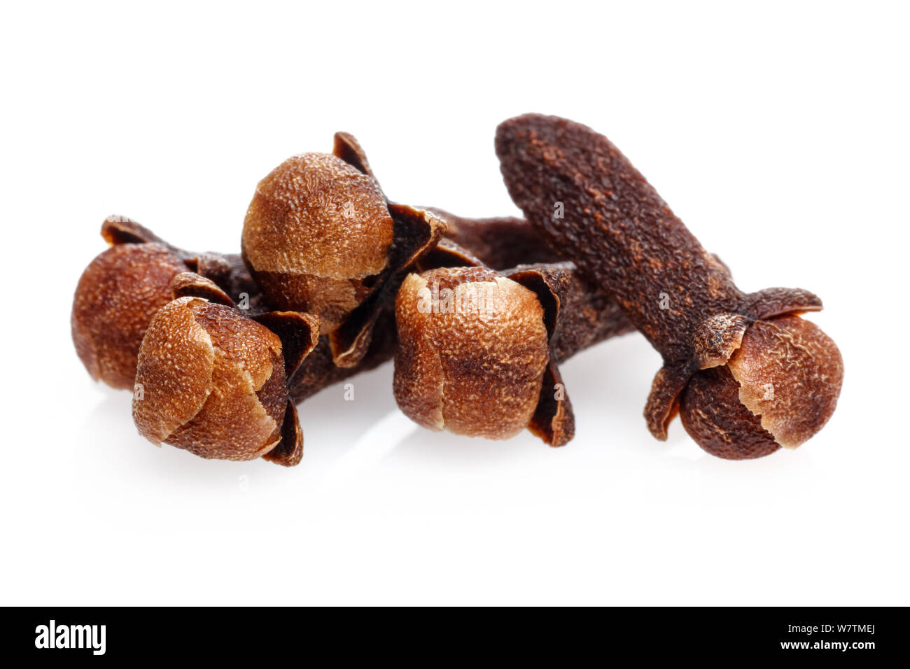 Clove buds hi-res stock photography and images - Alamy