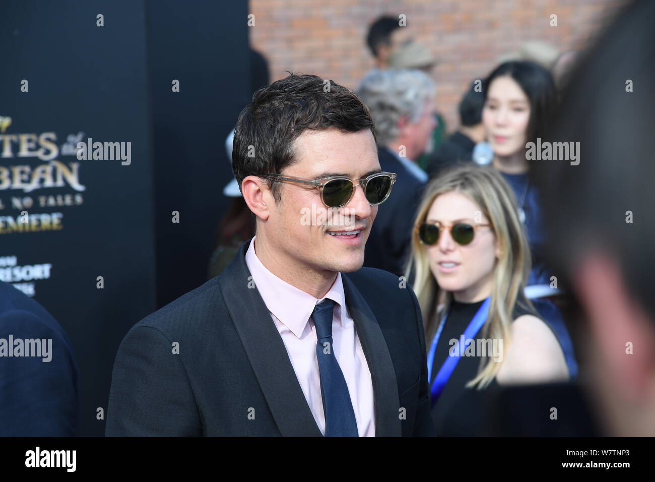 English actor Orlando Bloom arrives on the red carpet for the premiere ...